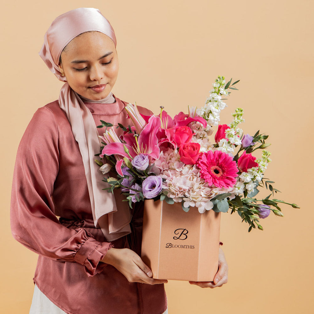 Sera Pink Lily Flower Box (VD) | Free Delivery | BloomThis