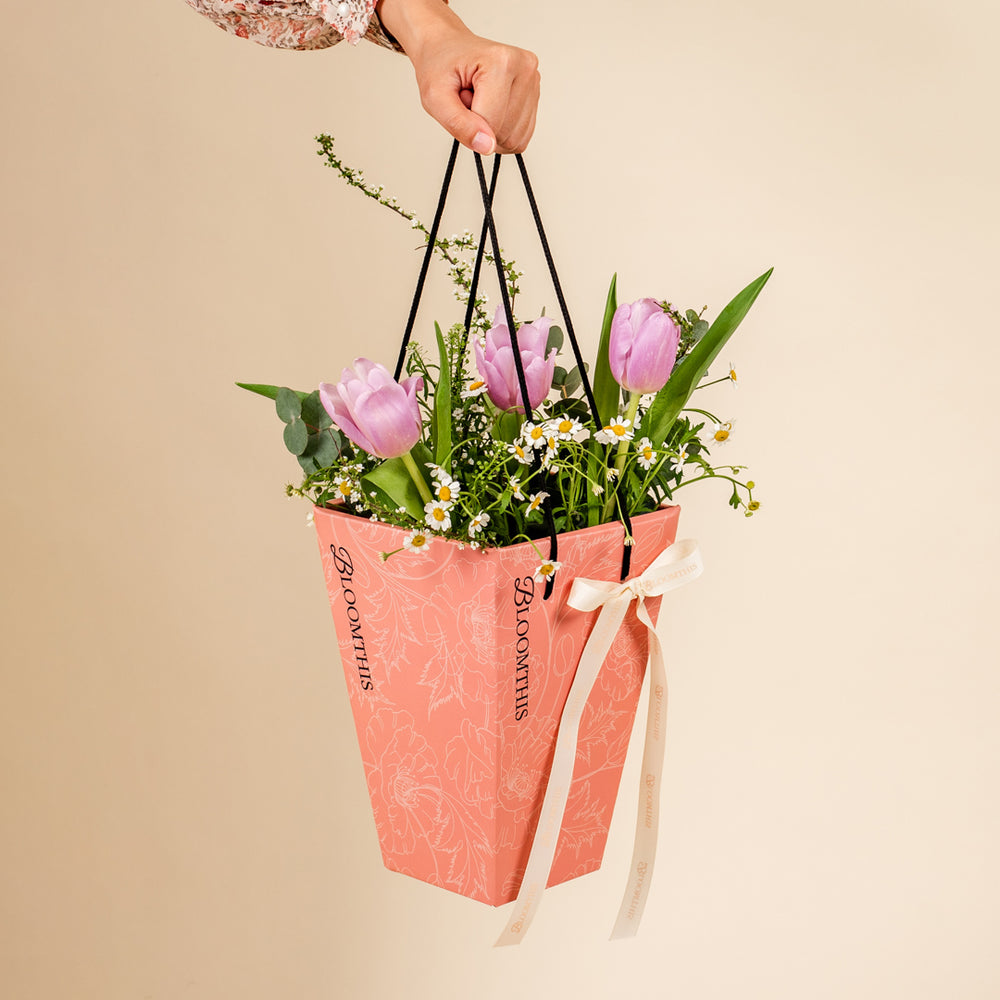 How to DIY Pressed Flowers